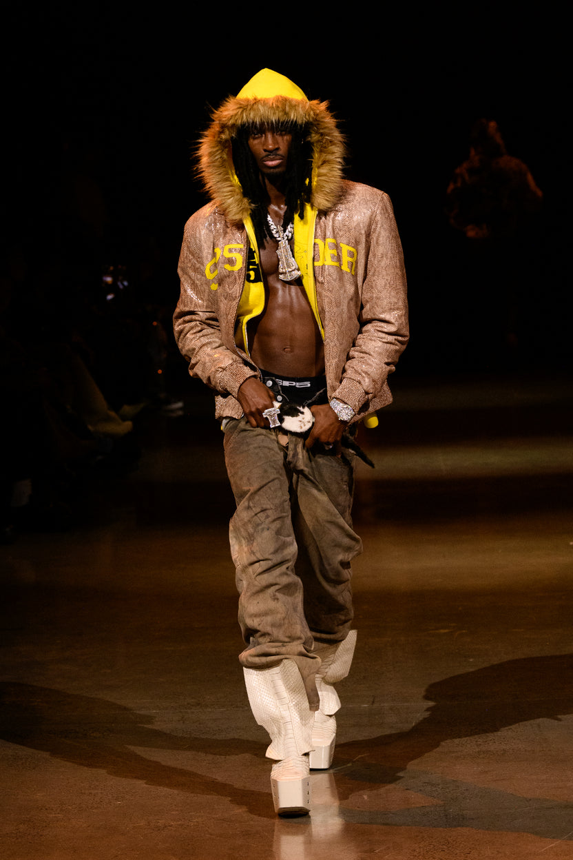 FW24 RUNWAY SHOW – SP5DER